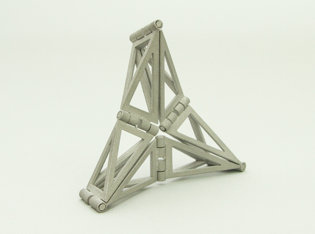 Introducing new pilots: Aluminum, Interlocking Metal and Black Nylon ...