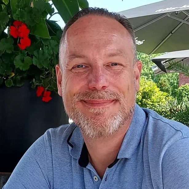 Shapeways - Make Tomorrow - From 1 to 10,000+ parts